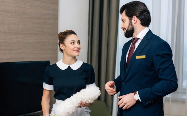 Who Does What? The Roles And Responsibilities Of Hotel Staff Members ...